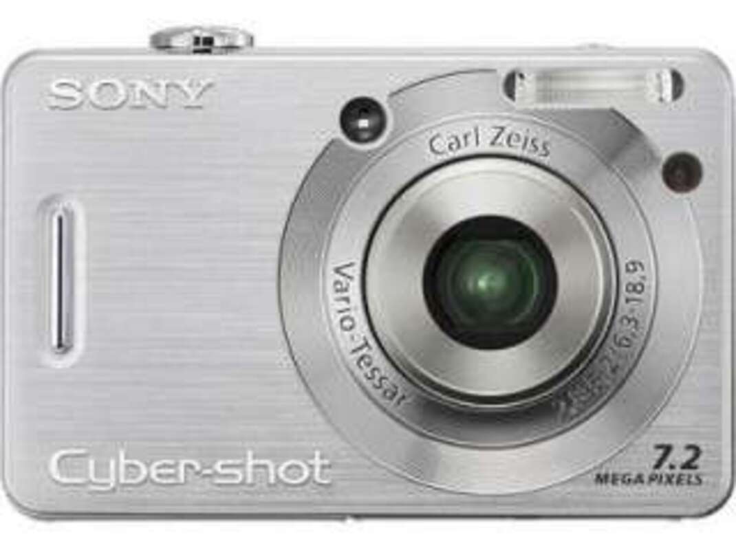 Compare Sony CyberShot DSC-W55 Point & Shoot Camera vs Sony CyberShot ... Compare Sony CyberShot DSC-W55 Point & Shoot Camera vs Sony CyberShot ...