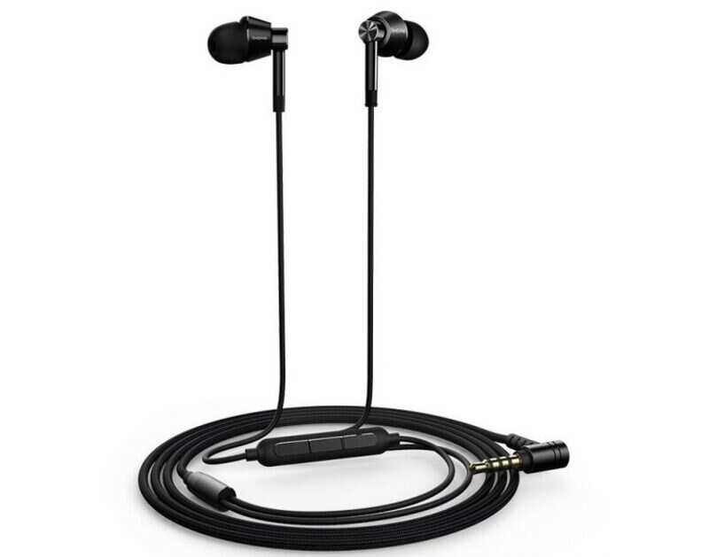 1More dual driver earphones launched in India at Rs 4,499