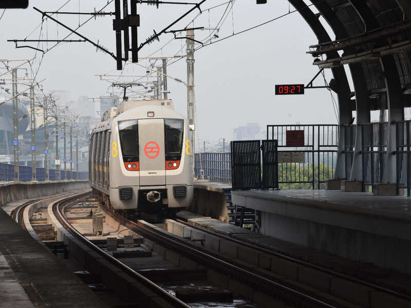 Metro: Colour-coded e-pass system developed to ensure maximum 400 ...