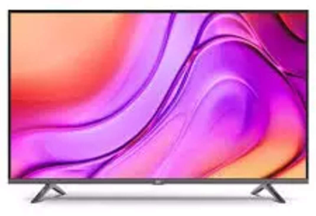 Compare Mi 4A ELA4548IN-L43M6-EI Horizon Edition 108 cm (43) Full HD LED Smart Android TV vs Mi ...