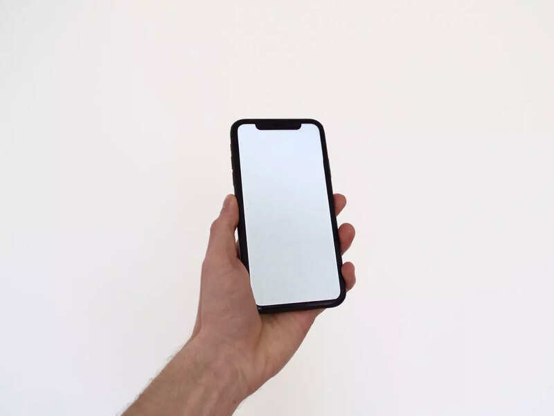 Functional Smartphones With 4GB RAM Under Rs 15,000