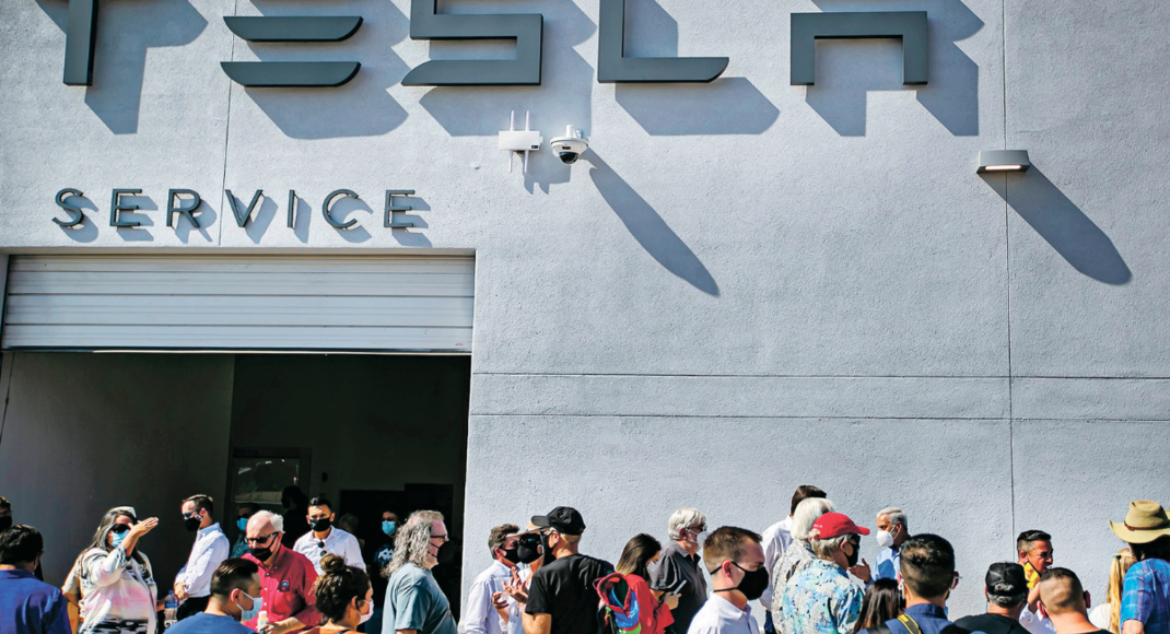 Tesla Megapack fire in Australia blamed on undetected coolant leak ...