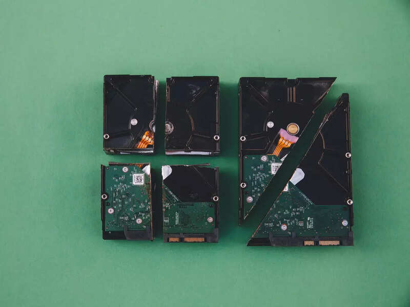 SSD with 500 GB for a faster laptop speed