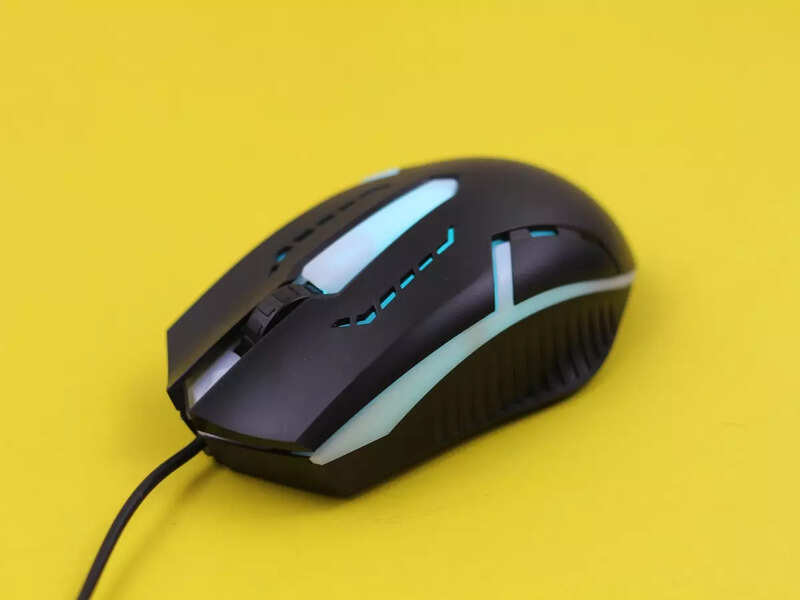 Gaming mouse with side buttons: Top choices for professional gamers