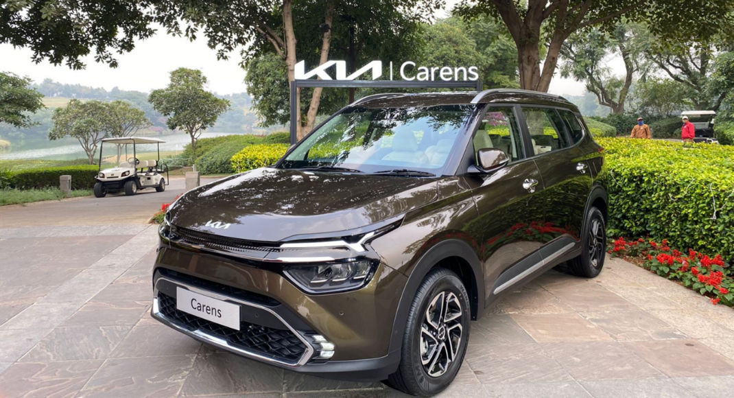 Kia India unveils new seven seater RV, Kia Carens | TOI Auto