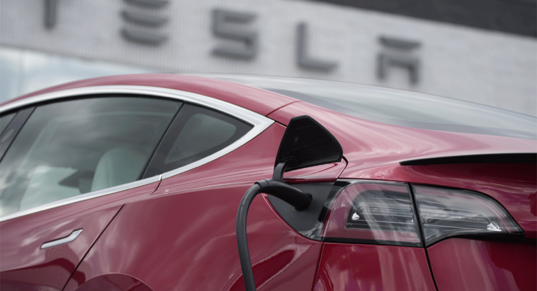 Tesla not working on its $25K electric car right now: Musk | TOI Auto