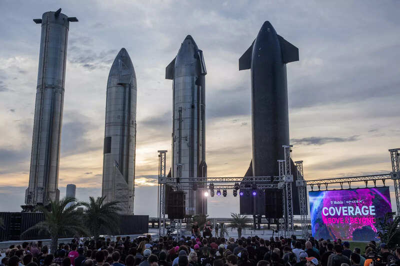 Spacex: Elon Musk's SpaceX and T-Mobile plan to connect mobile phones ...