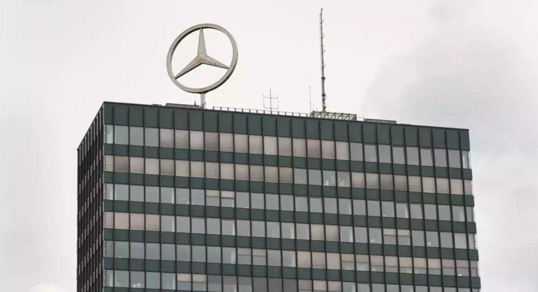 Mercedes set to invest billions in e-vehicles plants | TOI Auto