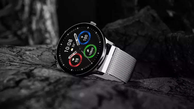 Fire-Boltt Phoenix Ultra smartwatch with over 120 modes launched: Price ...
