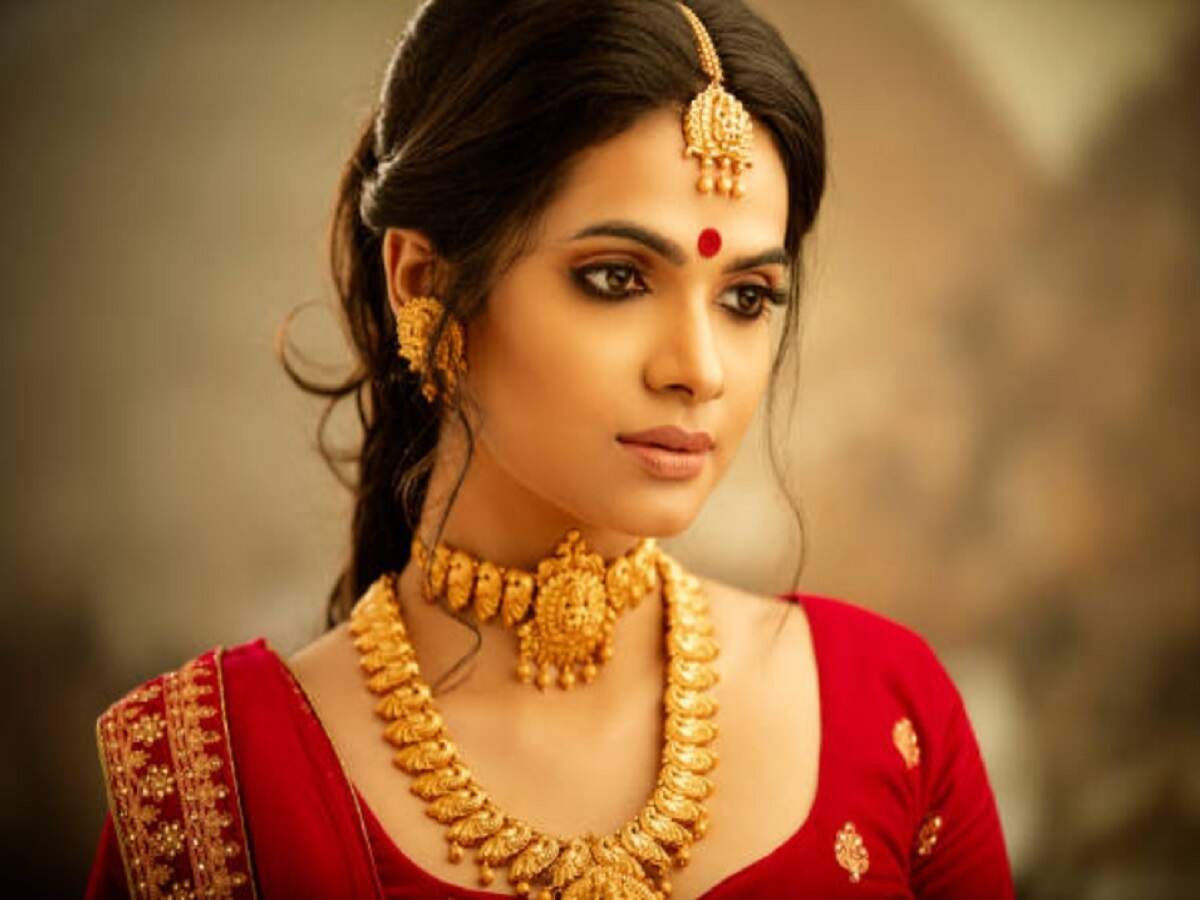 Indian Makeup Yours | Saubhaya Makeup