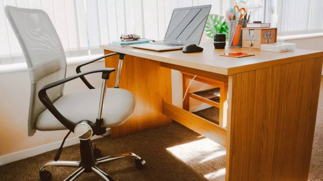 Best office chairs under 10k store