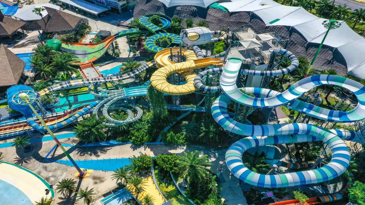 Top 10 Largest Water Parks In The World With Pictures