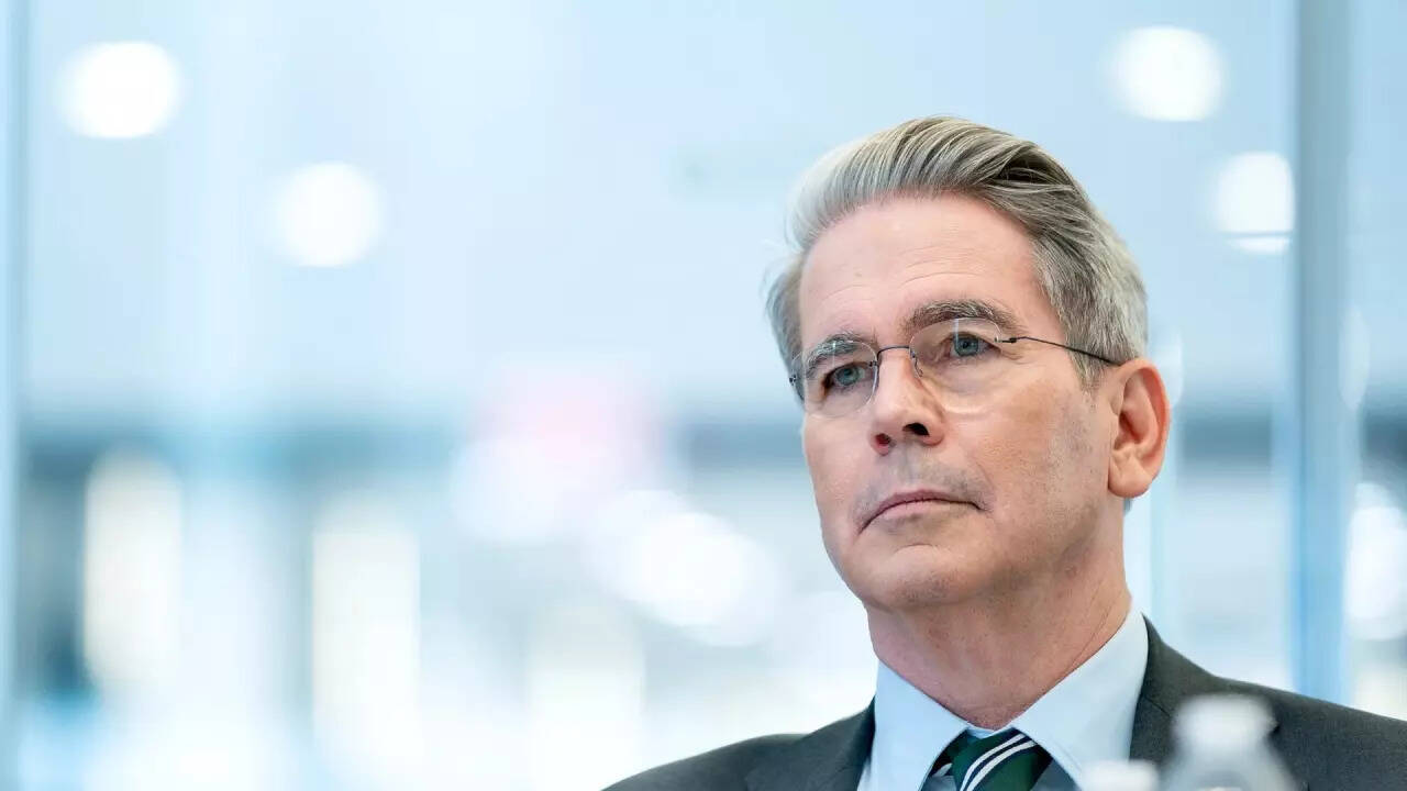 John Bessent's Instagram, Twitter & Facebook on IDCrawl