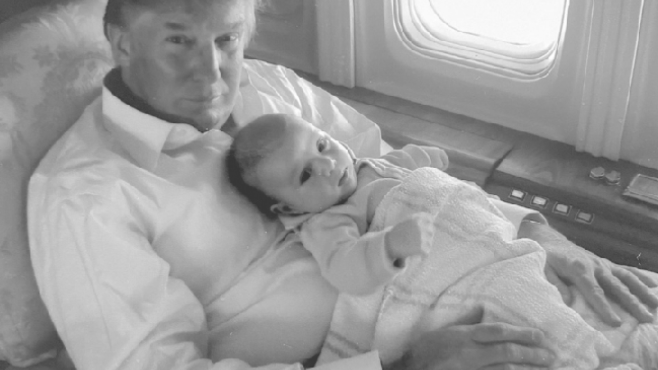 Barron Trump Baby Donald And Melania Trump's 7 Year Old Son Uses