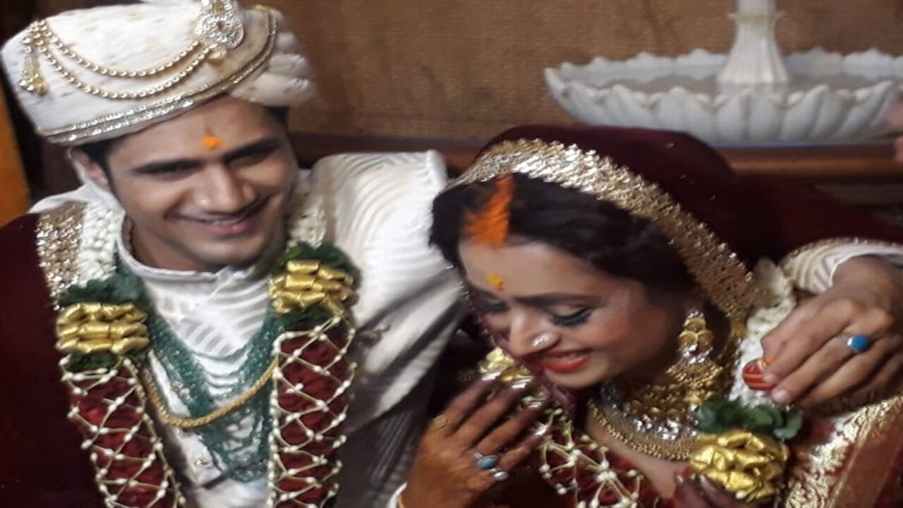 Parul Wedding Parul Chauhan And Chirag Wedding At ISKCON Temple Photo