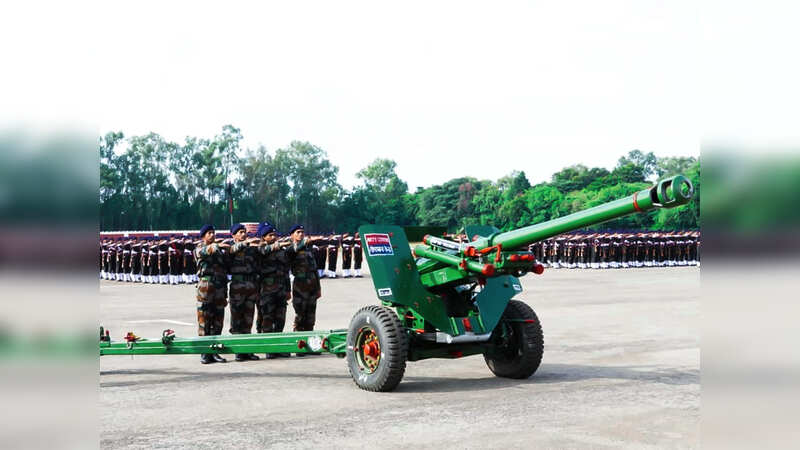 Largest batch of 2700 Agniveers complete 31-week training at Artillery ...