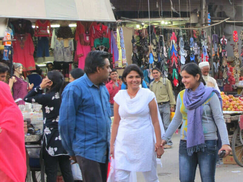 Alambagh Market - Lucknow: Get the Detail of Alambagh Market on Times ...